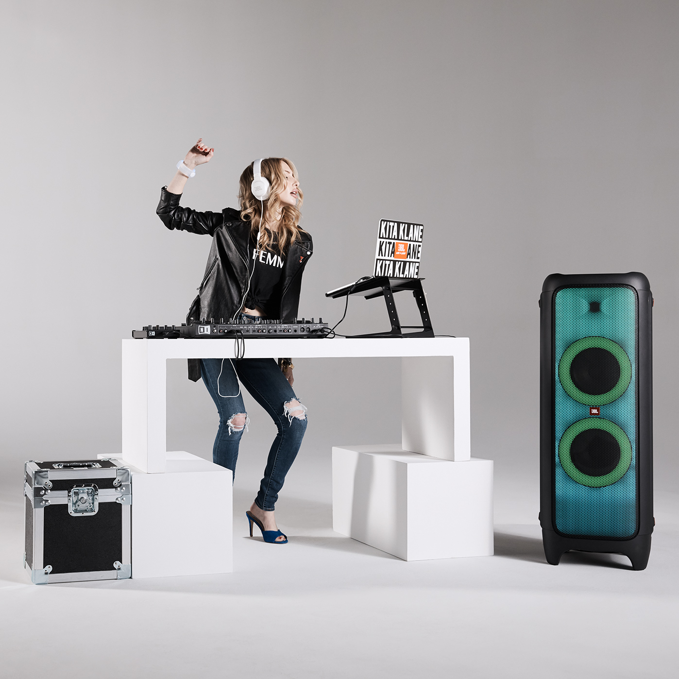 Speakers, Headphones & Sound Systems | JBL Singapore